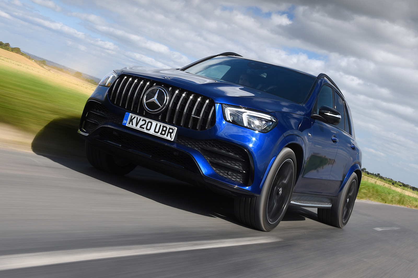 Mercedes-AMG GLE 53 - Authentic Roads