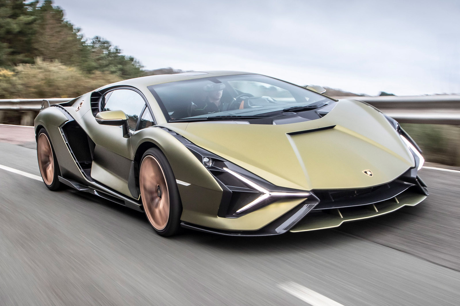 Essaie de laLamborghini Sian 2021 - Authentic Roads